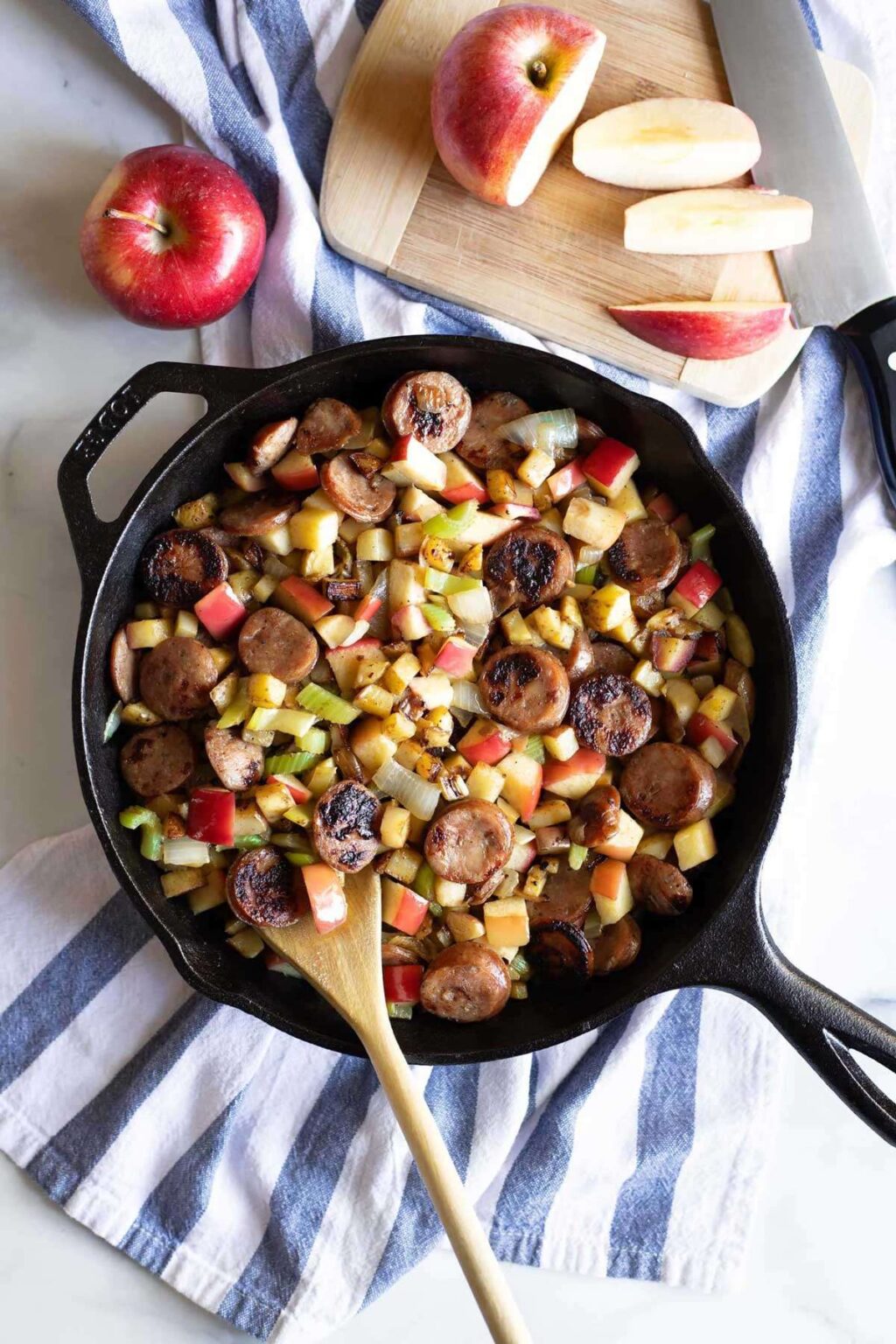 15 Tasty Breakfast Hash Recipes Everyone Will Love - Coastal Wandering