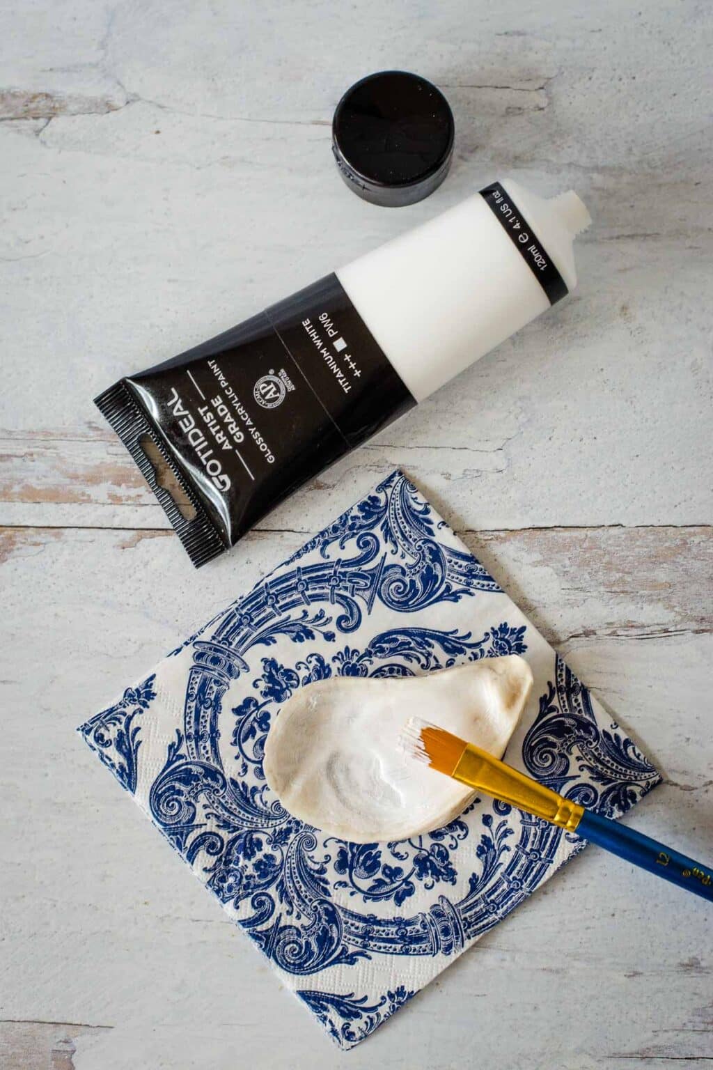 How To Decoupage Oyster Shells With Napkins - Coastal Wandering